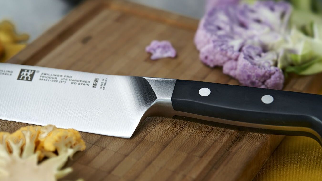 Che Nom – Che Nom Official Site